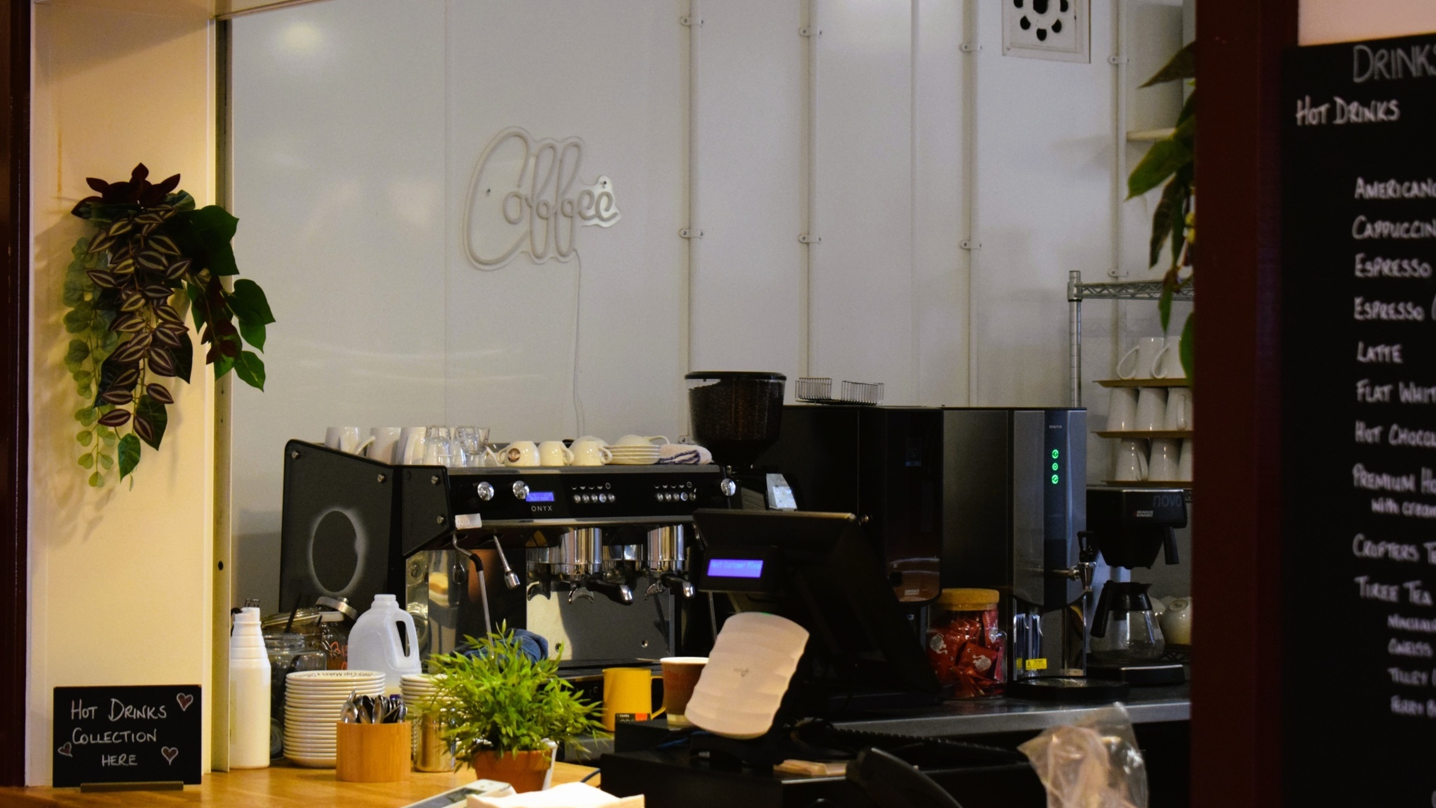Shop and Eat at Mount Stuart | Mount Stuart